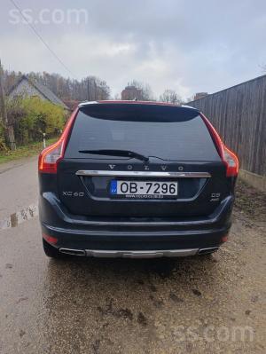 Pelēks Volvo XC60 2016 Rīga, ar dzinēja tilpumu 2.40 L un nobraukumu 243 tūkst. km par 14000 €, foto 12 vietnē AUTOMOTO.COM.LV