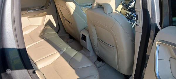 Grey Volvo XC60 2016 in Kaunas, with an engine capacity of 1.97 L and mileage of 156 thousand km for 6500 €, photo 9 on AUTOMOTO.COM.LV