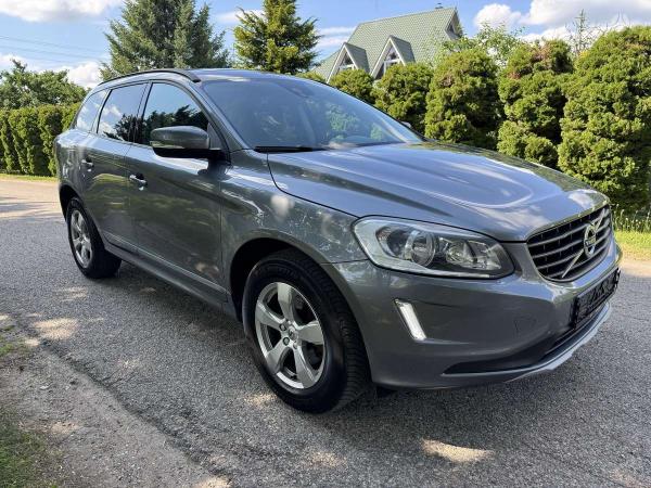 Grey Volvo XC60 2016 in Alytus, with an engine capacity of 2.00 L and mileage of 295 thousand km for 8999 €, photo 2 on AUTOMOTO.COM.LV