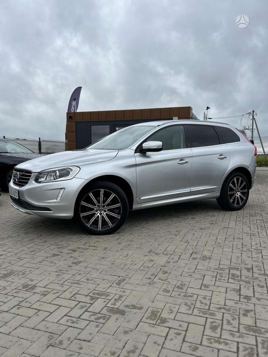 Grey Volvo XC60 2016 in Kaunas, with an engine capacity of 1.97 L and mileage of 149 thousand km for 10300 €, photo 3 on AUTOMOTO.COM.LV
