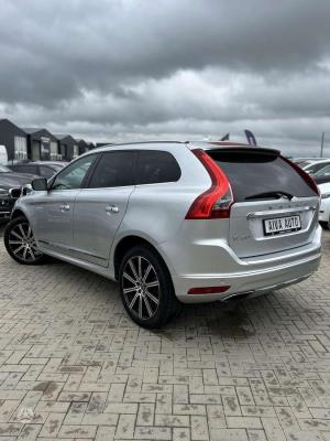 Grey Volvo XC60 2016 in Kaunas, with an engine capacity of 1.97 L and mileage of 149 thousand km for 10300 €, photo 14 on AUTOMOTO.COM.LV