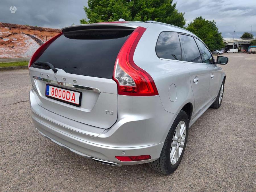 Pelēks Volvo XC60 2016 Šauļi, ar dzinēja tilpumu 2.00 L un nobraukumu 255 tūkst. km par 12650 €, foto 5 vietnē AUTOMOTO.COM.LV