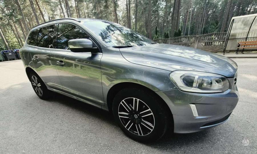 Pelēks Volvo XC60 2016 Viļņa, ar dzinēja tilpumu 2.40 L un nobraukumu 222 tūkst. km par 14750 €, foto 8 vietnē AUTOMOTO.COM.LV