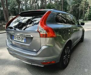Pelēks Volvo XC60 2016 Viļņa, ar dzinēja tilpumu 2.40 L un nobraukumu 222 tūkst. km par 14750 €, foto 15 vietnē AUTOMOTO.COM.LV
