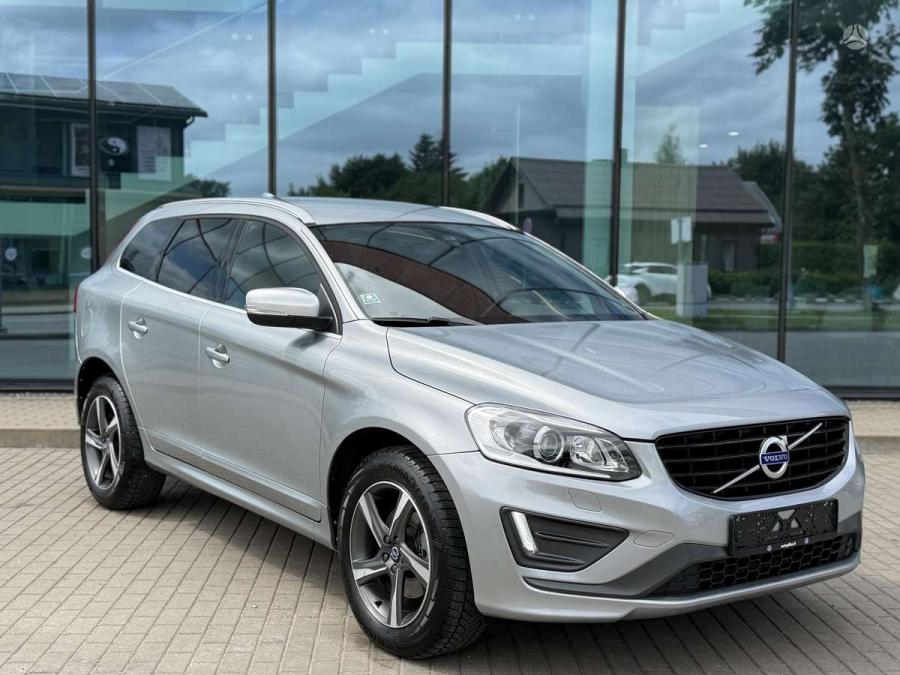 Pelēks Volvo XC60 2016 Utena, ar dzinēja tilpumu 2.40 L un nobraukumu 300 tūkst. km par 14450 €, foto 1 vietnē AUTOMOTO.COM.LV
