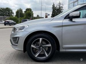 Pelēks Volvo XC60 2016 Utena, ar dzinēja tilpumu 2.40 L un nobraukumu 300 tūkst. km par 14450 €, foto 7 vietnē AUTOMOTO.COM.LV