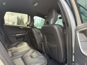 Pelēks Volvo XC60 2016 Utena, ar dzinēja tilpumu 2.40 L un nobraukumu 300 tūkst. km par 14450 €, foto 21 vietnē AUTOMOTO.COM.LV