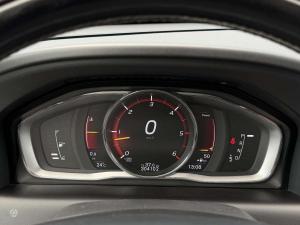 Pelēks Volvo XC60 2016 Utena, ar dzinēja tilpumu 2.40 L un nobraukumu 300 tūkst. km par 14450 €, foto 24 vietnē AUTOMOTO.COM.LV