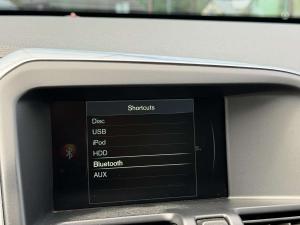Pelēks Volvo XC60 2016 Utena, ar dzinēja tilpumu 2.40 L un nobraukumu 300 tūkst. km par 14450 €, foto 33 vietnē AUTOMOTO.COM.LV