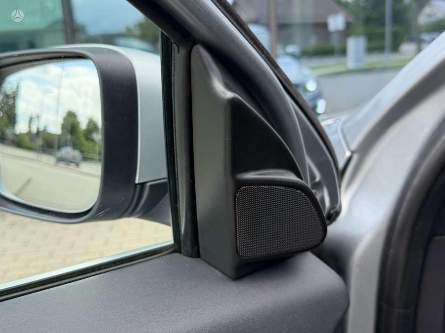 Pelēks Volvo XC60 2016 Utena, ar dzinēja tilpumu 2.40 L un nobraukumu 300 tūkst. km par 14450 €, foto 44 vietnē AUTOMOTO.COM.LV