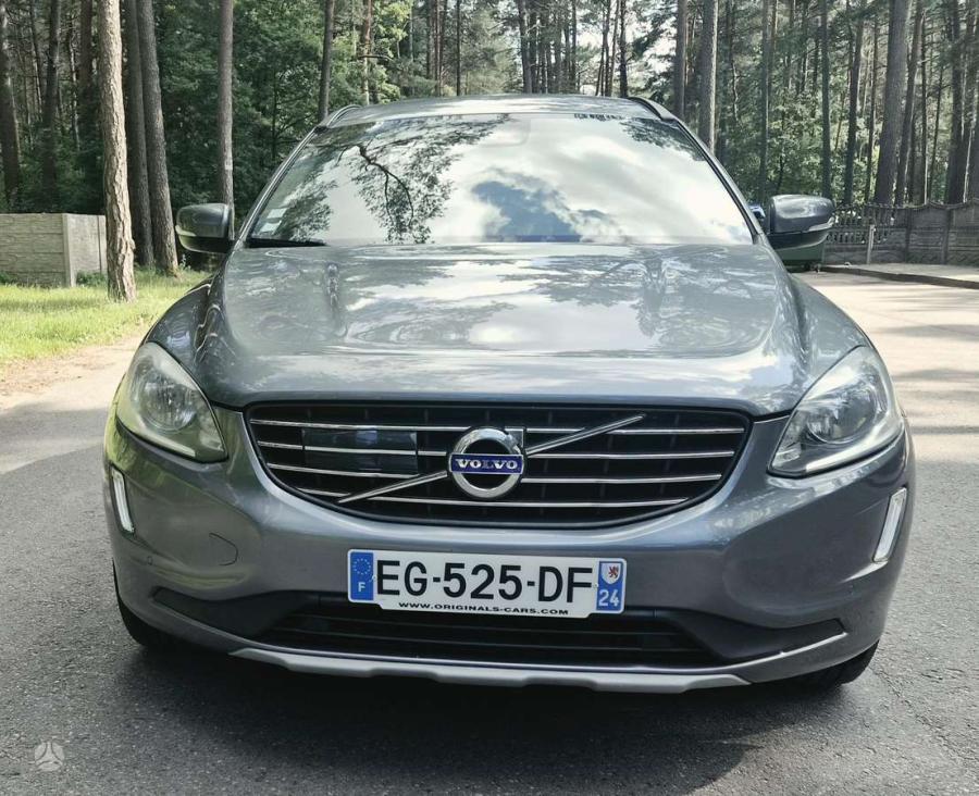 Pelēks Volvo XC60 2016 Viļņa, ar dzinēja tilpumu 2.40 L un nobraukumu 222 tūkst. km par 14850 €, foto 5 vietnē AUTOMOTO.COM.LV