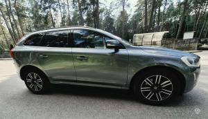 Pelēks Volvo XC60 2016 Viļņa, ar dzinēja tilpumu 2.40 L un nobraukumu 222 tūkst. km par 14850 €, foto 7 vietnē AUTOMOTO.COM.LV