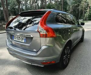 Pelēks Volvo XC60 2016 Viļņa, ar dzinēja tilpumu 2.40 L un nobraukumu 222 tūkst. km par 14850 €, foto 15 vietnē AUTOMOTO.COM.LV