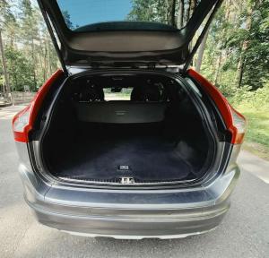 Pelēks Volvo XC60 2016 Viļņa, ar dzinēja tilpumu 2.40 L un nobraukumu 222 tūkst. km par 14850 €, foto 18 vietnē AUTOMOTO.COM.LV