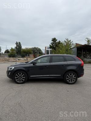 Grey Volvo XC60 2016 in Riga, with an engine capacity of 2.00 L and mileage of 189 thousand km for 10000 €, photo 3 on AUTOMOTO.COM.LV