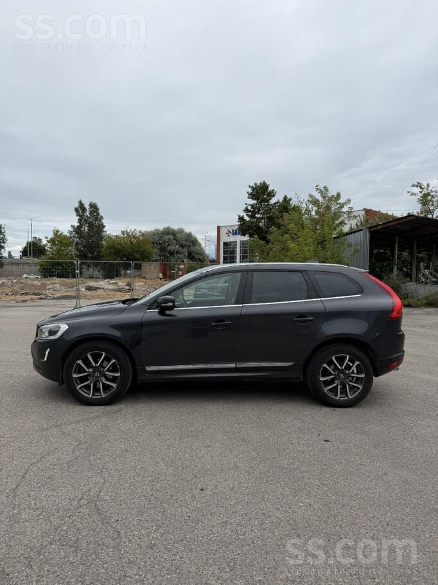 Grey Volvo XC60 2016 in Riga, with an engine capacity of 2.00 L and mileage of 189 thousand km for 10000 €, photo 3 on AUTOMOTO.COM.LV