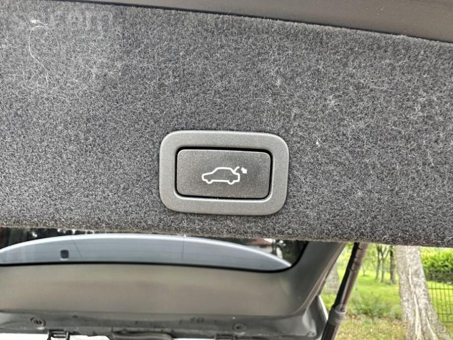 Pelēks Volvo XC60 2016 Rīga, ar dzinēja tilpumu 2.00 L un nobraukumu 0 tūkst. km par 10500 €, foto 17 vietnē AUTOMOTO.COM.LV
