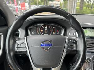 Pelēks Volvo XC60 2016 Rīga, ar dzinēja tilpumu 2.00 L un nobraukumu 0 tūkst. km par 10500 €, foto 24 vietnē AUTOMOTO.COM.LV