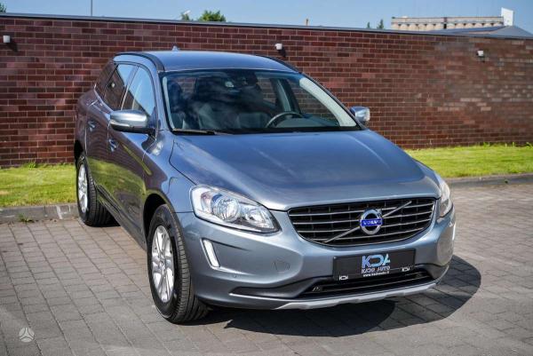 Grey Volvo XC60 2016 in Marijampole, with an engine capacity of 1.97 L and mileage of 205 thousand km for 11250 €, photo 2 on AUTOMOTO.COM.LV