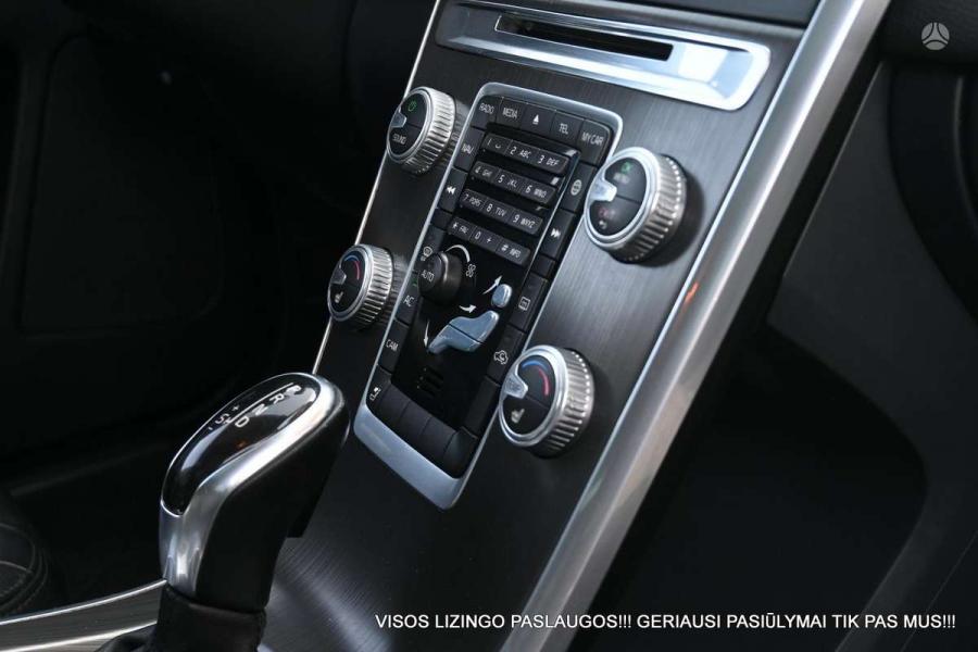 Grey Volvo XC60 2016 in Kretinga, with an engine capacity of 2.50 L and mileage of 219 thousand km for 12999 €, photo 26 on AUTOMOTO.COM.LV