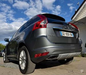Pelēks Volvo XC60 2016 Kauņa, ar dzinēja tilpumu 2.40 L un nobraukumu 262 tūkst. km par 14850 €, foto 26 vietnē AUTOMOTO.COM.LV