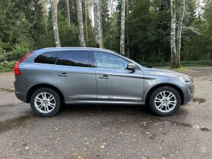 Pelēks Volvo XC60 2016 Tauragė, ar dzinēja tilpumu 2.40 L un nobraukumu 300 tūkst. km par 12450 €, foto 5 vietnē AUTOMOTO.COM.LV