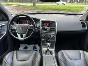 Pelēks Volvo XC60 2016 Tauragė, ar dzinēja tilpumu 2.40 L un nobraukumu 300 tūkst. km par 12450 €, foto 12 vietnē AUTOMOTO.COM.LV