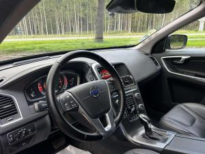 Pelēks Volvo XC60 2016 Tauragė, ar dzinēja tilpumu 2.40 L un nobraukumu 300 tūkst. km par 12450 €, foto 20 vietnē AUTOMOTO.COM.LV