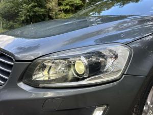 Pelēks Volvo XC60 2016 Tauragė, ar dzinēja tilpumu 2.40 L un nobraukumu 300 tūkst. km par 12450 €, foto 25 vietnē AUTOMOTO.COM.LV