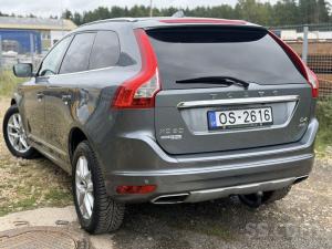 Grey Volvo XC60 2016 in Riga, with an engine capacity of 2.40 L and mileage of 195 thousand km for 15995 €, photo 3 on AUTOMOTO.COM.LV