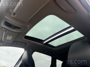 Grey Volvo XC60 2016 in Riga, with an engine capacity of 2.40 L and mileage of 195 thousand km for 15995 €, photo 14 on AUTOMOTO.COM.LV
