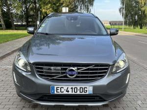 Grey Volvo XC60 2016 in Taurage, with an engine capacity of 2.40 L and mileage of 325 thousand km for 11450 €, photo 3 on AUTOMOTO.COM.LV