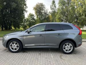 Grey Volvo XC60 2016 in Taurage, with an engine capacity of 2.40 L and mileage of 325 thousand km for 11450 €, photo 8 on AUTOMOTO.COM.LV