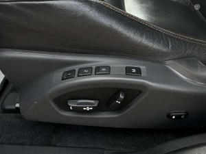 Grey Volvo XC60 2016 in Taurage, with an engine capacity of 2.40 L and mileage of 325 thousand km for 11450 €, photo 11 on AUTOMOTO.COM.LV