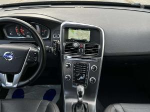 Grey Volvo XC60 2016 in Taurage, with an engine capacity of 2.40 L and mileage of 325 thousand km for 11450 €, photo 24 on AUTOMOTO.COM.LV