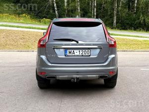 Pelēks Volvo XC60 2016 Cēsis, ar dzinēja tilpumu 2.40 L un nobraukumu 288 tūkst. km par 11500 €, foto 5 vietnē AUTOMOTO.COM.LV