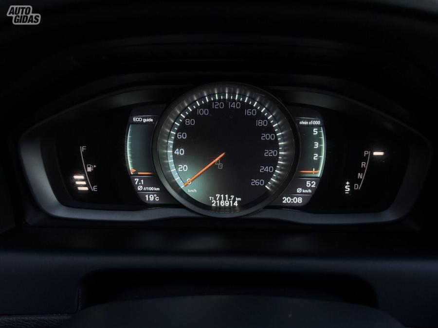 Grey Volvo XC60 2016 in Kretinga, with an engine capacity of 2.00 L and mileage of 216 thousand km for 11999 €, photo 14 on AUTOMOTO.COM.LV