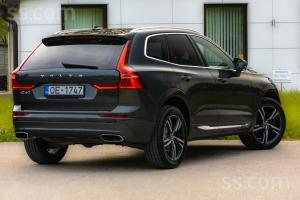 Grey Volvo XC60 2017 in Jelgava, with an engine capacity of 2.00 L and mileage of 0 thousand km for 21500 €, photo 6 on AUTOMOTO.COM.LV