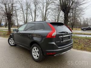 Grey Volvo XC60 2017 in Ogre, with an engine capacity of 2.40 L and mileage of 240 thousand km for 15499 €, photo 4 on AUTOMOTO.COM.LV