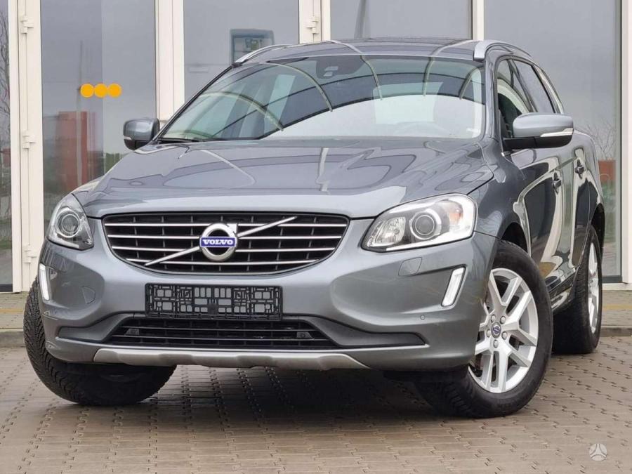Grey Volvo XC60 2017 in Vilnius, with an engine capacity of 2.40 L and mileage of 165 thousand km for 17900 €, photo 1 on AUTOMOTO.COM.LV