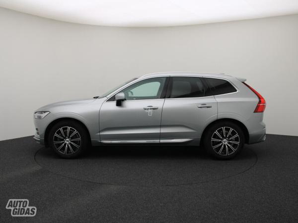 Grey Volvo XC60 2017 in Vilnius, with an engine capacity of 2.00 L and mileage of 224 thousand km for 21699 €, photo 6 on AUTOMOTO.COM.LV