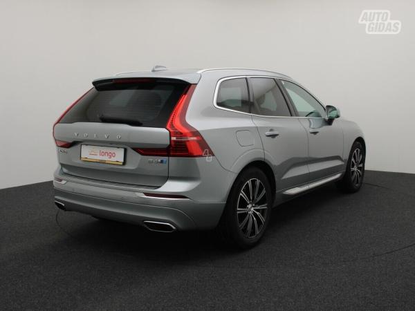 Grey Volvo XC60 2017 in Vilnius, with an engine capacity of 2.00 L and mileage of 224 thousand km for 21699 €, photo 8 on AUTOMOTO.COM.LV