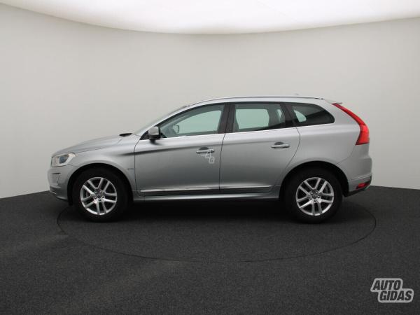 Grey Volvo XC60 2017 in Vilnius, with an engine capacity of 2.40 L and mileage of 201 thousand km for 18599 €, photo 6 on AUTOMOTO.COM.LV