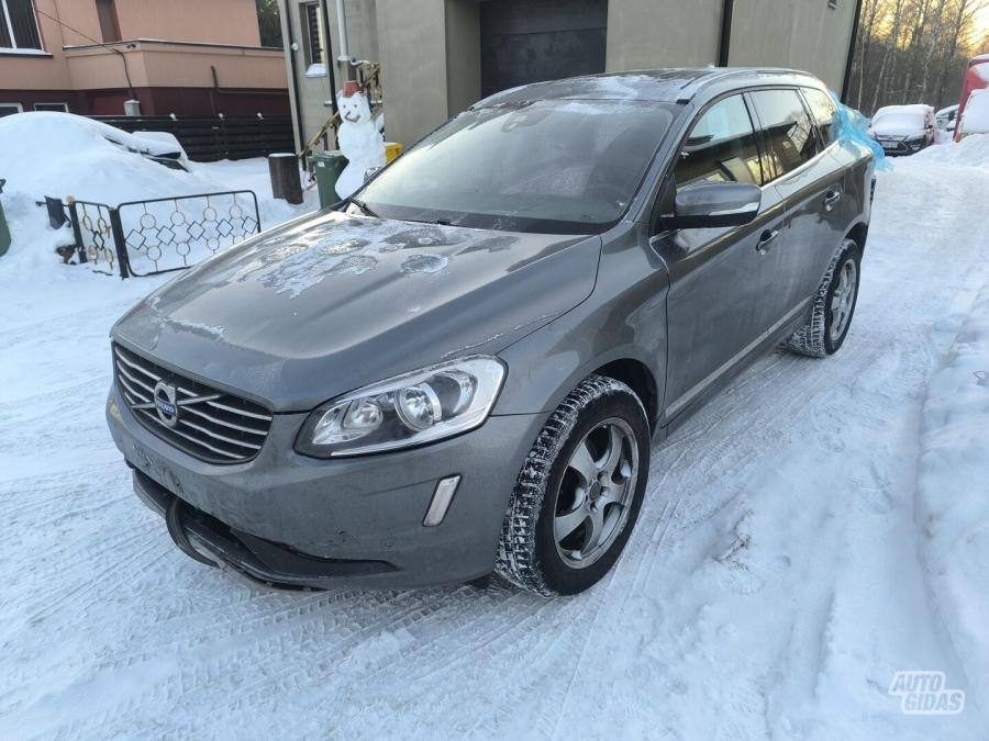 Pelēks Volvo XC60 2017 Radviliškis, ar dzinēja tilpumu 2.00 L un nobraukumu 158 tūkst. km par 6200 €, foto 4 vietnē AUTOMOTO.COM.LV