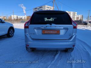 Grey Volvo XC60 2017 in Tallinn, with an engine capacity of 2.40 L and mileage of 130 thousand km for 17499 €, photo 8 on AUTOMOTO.COM.LV