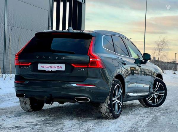 Pelēks Volvo XC60 2017 Viļņa, ar dzinēja tilpumu 1.97 L un nobraukumu 249 tūkst. km par 19999 €, foto 4 vietnē AUTOMOTO.COM.LV