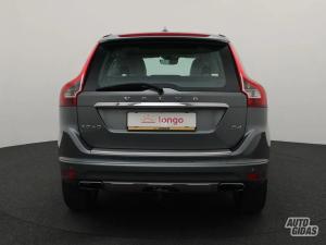 Grey Volvo XC60 2017 in Vilnius, with an engine capacity of 2.00 L and mileage of 190 thousand km for 17799 €, photo 6 on AUTOMOTO.COM.LV
