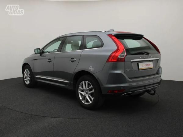 Grey Volvo XC60 2017 in Vilnius, with an engine capacity of 2.00 L and mileage of 190 thousand km for 17799 €, photo 7 on AUTOMOTO.COM.LV