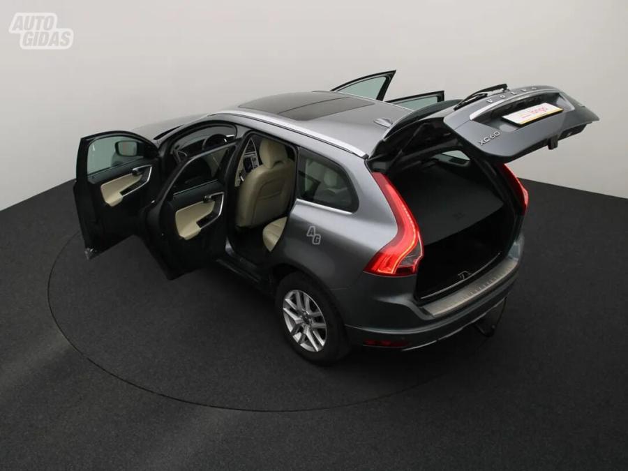 Grey Volvo XC60 2017 in Vilnius, with an engine capacity of 2.00 L and mileage of 190 thousand km for 17799 €, photo 14 on AUTOMOTO.COM.LV