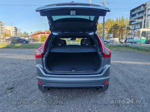 Pelēks Volvo XC60 2017 Tallina, ar dzinēja tilpumu 2.40 L un nobraukumu 200 tūkst. km par 16499 €, foto 6 vietnē AUTOMOTO.COM.LV